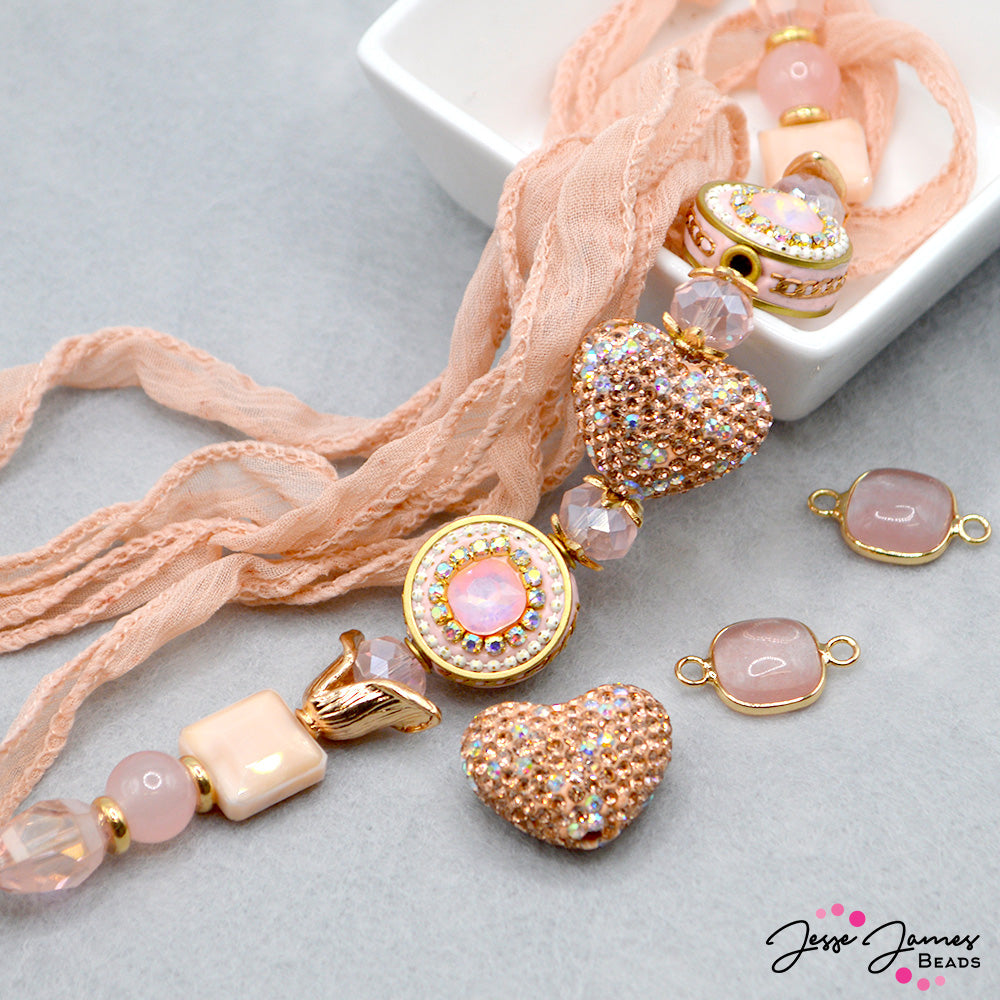 Peach Fuzz – Jesse James Beads