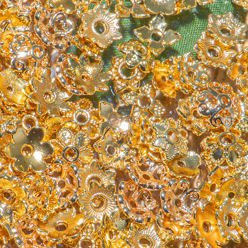 160 Piece Bulk Bead Caps in 18K Gold - Jesse James Beads