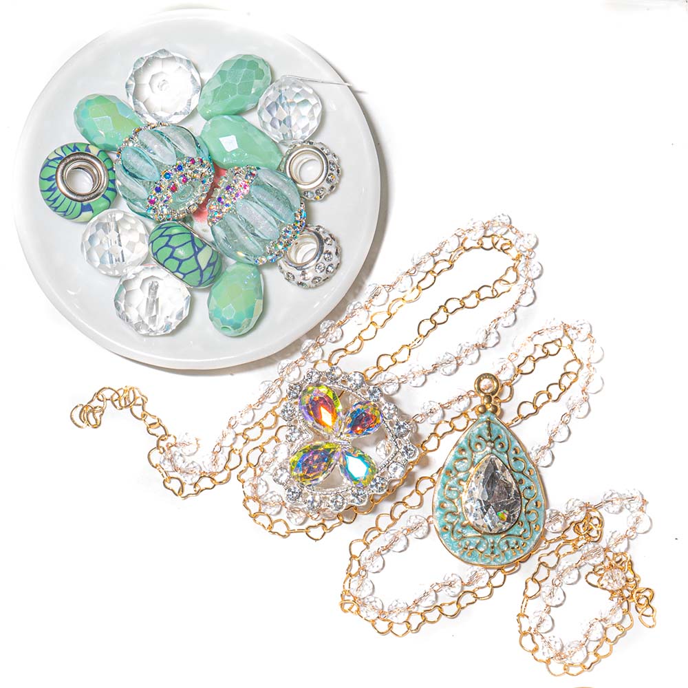Bead Mix & Chain Bundle In Sassy In Seafoam - Jesse James Beads
